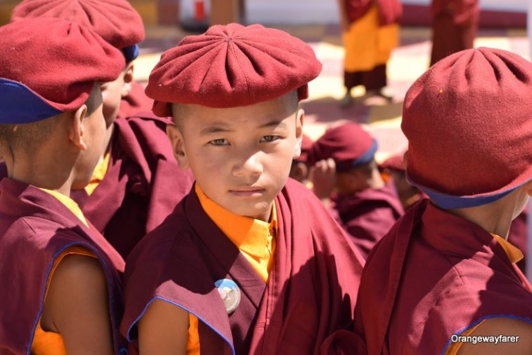 In picture: Colors of Naropa Festival: A Photoblog – Orange Wayfarer