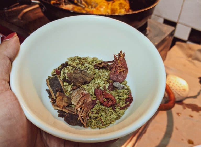 Bengali Prawn Pulao cooked with Golda Chingri: Step by Step Recipe ...