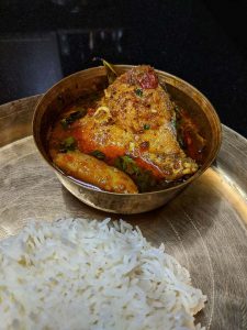 Not Your Regular Katla Macher Jhol (Bengali Style Katla Fish Curry ...