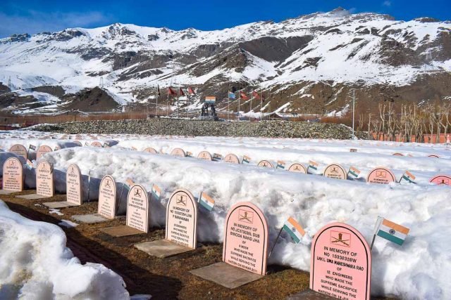 Discovering the Beauty of Kargil Travel Beyond Oropolitics – Orange ...